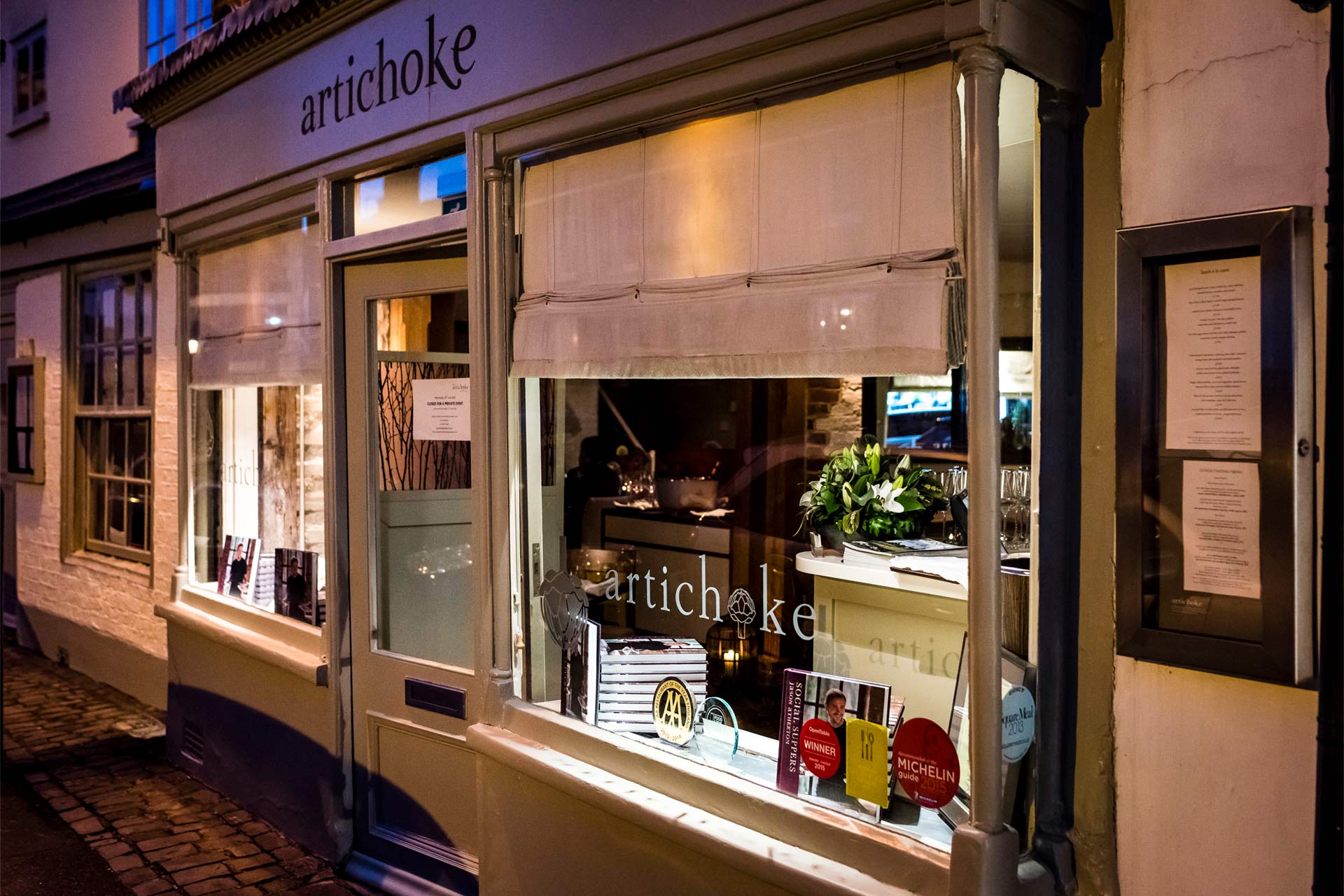 Places to Stay - Artichoke Restaurant, Old Amersham